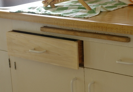 Replacing a Cheap Drawer Front | Galoototron