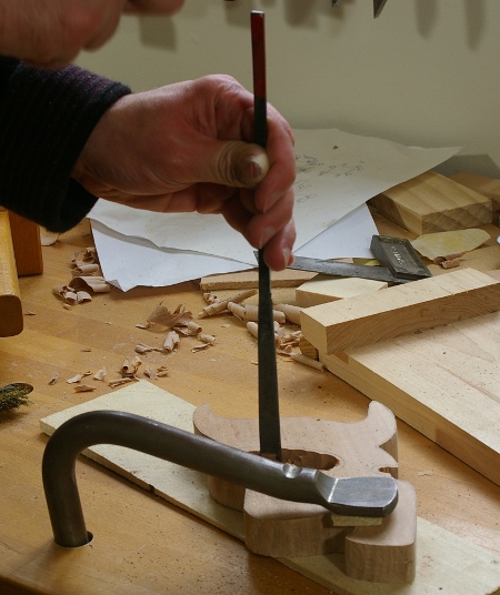 Rip Panel Saw: Handle Shaping | Galoototron